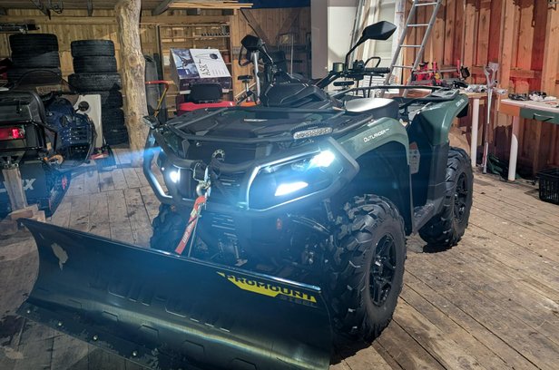 Can Am Outlander Pro HD7 XU - endast 30 mil säljes i Bräcke | Blocket