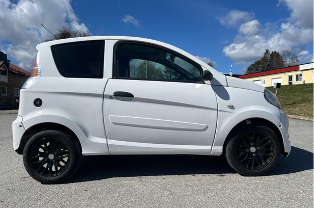 Mopedbil säljes i Örnsköldsvik | Blocket