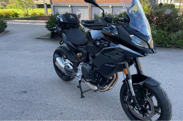 BMW 900XR 2024 3år garanti. OBS endast 70mil säljes i Falkenberg | Blocket