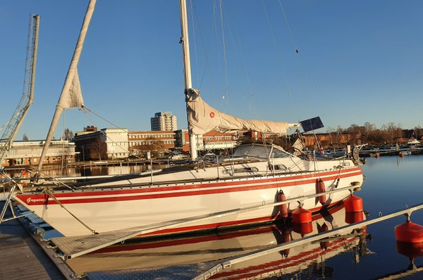 Scanmar 35, lättseglad familjebåt m bogpropeller säljes i Nyköping | Blocket