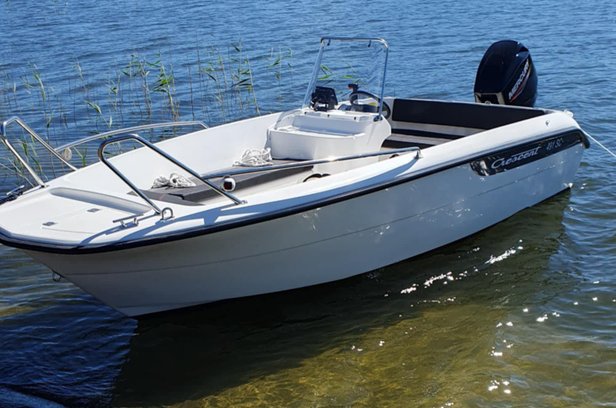 Styrpulpet Båt Crescent 491 SC säljes i Lidkö - såld eller borttagen