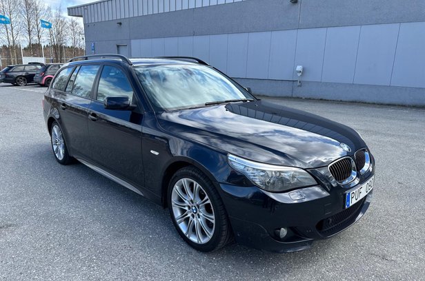 BMW 530 xi Touring M Sport DRAG/Motorvärmare/nyservad säljes i Luleå ...