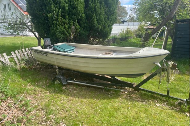 Crescent 434 utombordare 25 hk mariner säljes - såld eller borttagen