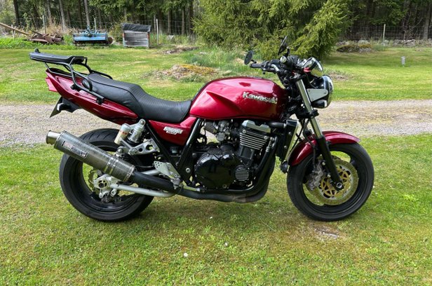 Kawasaki ZRX 1100 säljes i Motala | Blocket