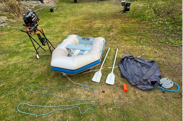 Quicksilver 230 med Mercury 5hk säljes i Uppsala | Blocket