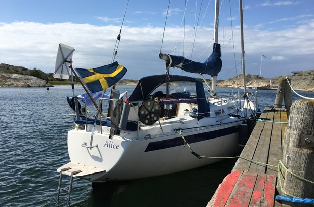 Mamba 311 - 82 med nyare motor o bra utrustn - såld eller borttagen