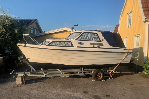 Uttern 6300 säljes i Lidköping | Blocket - såld eller borttagen