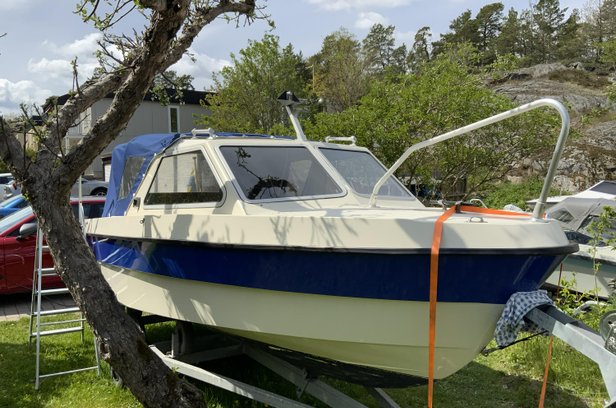 flipper 510 HT Evinrude 60 hk 2-takt Trim til - såld eller borttagen