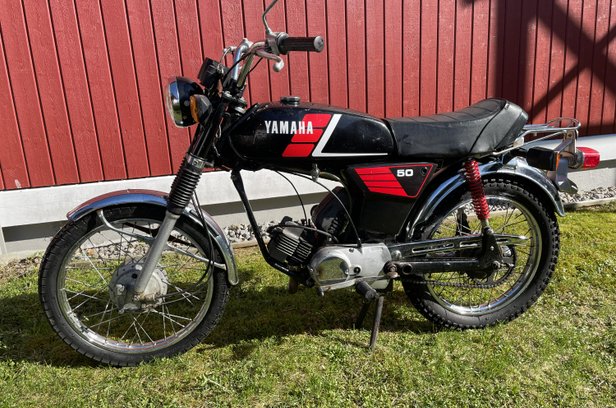 Yamaha fs1 årsmodell 89 säljes i Ljusdal | Bl - såld eller borttagen