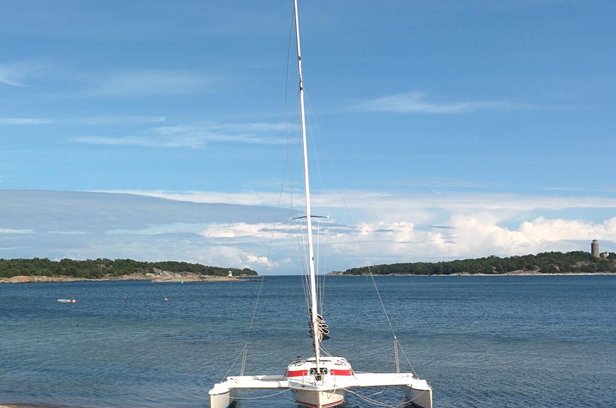 Dragonfly 800 SW Cruising Trimaran säljes i V - såld eller borttagen