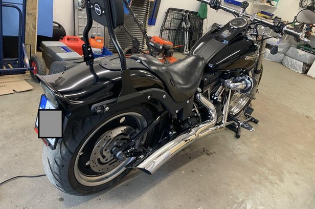 Harley Davidson FXSTB Night Train säljes i Vä - såld eller borttagen