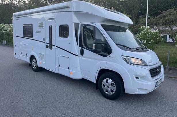 Dethleffs Trend 7017, långbäddar, hydrauliska - såld eller borttagen