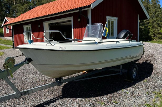 Crescent Cosmos, Mercury 30 HK + vagn säljes - såld eller borttagen