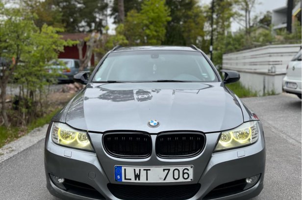 BMW 318D 2012 E91 LCI Kombi säljes i Nacka | Blocket