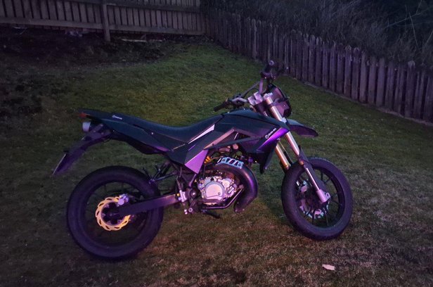 Rubrik: Crossmoped klass 1 säljes i Varberg | - såld eller borttagen