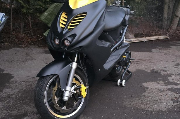 Yamaha Aerox TestaRossa 94cc säljes i Kristinehamn | Blocket