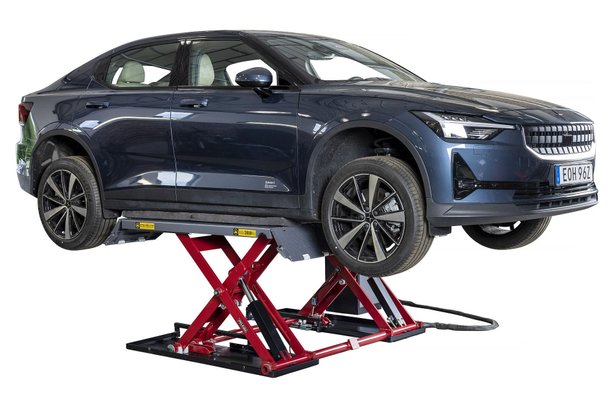 Servicelyft bil (saxlyft) säljes i Piteå | Bl - såld eller borttagen