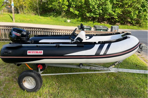 Suzumar 310 RIB med 15hk Suzuki säljes i Hudd - såld eller borttagen