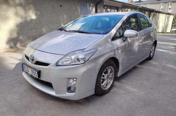 Toyota Prius Hybrid CVT Euro 5 säljes i Huddinge | Blocket