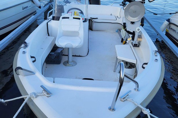 Uttern A56 -03 säljes i Lysekil | Blocket - såld eller borttagen