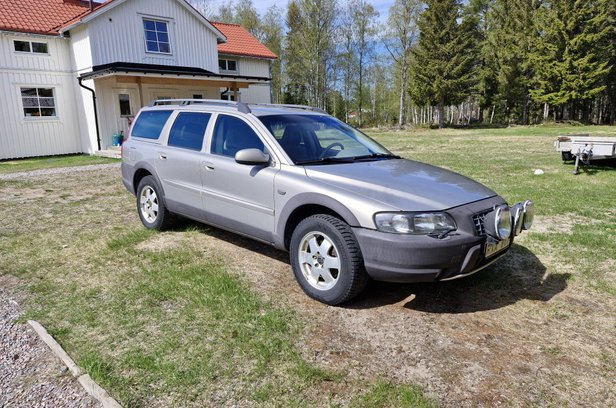Volvo XC70 V70 XC 2.4T AWD Euro 3 säljes i Kalix | Blocket