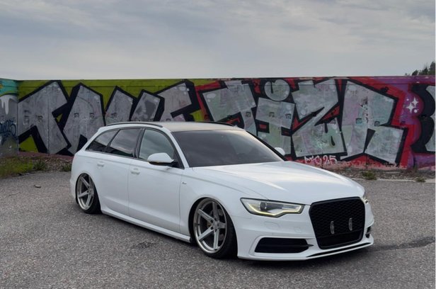 Audi A6 A-traktor Airlift säljes i Stockholm - såld eller borttagen