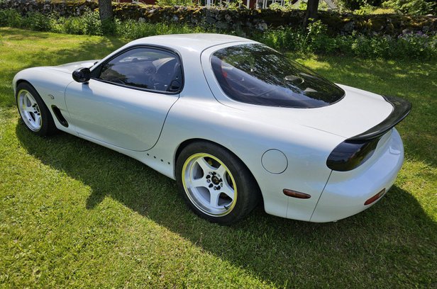 Mazda RX-7 wankel ev byte säljes i Sandviken - såld eller borttagen