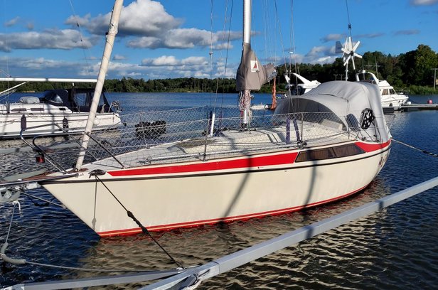 Maxi 87 Special 1981 säljes i Götene | Blocke - såld eller borttagen