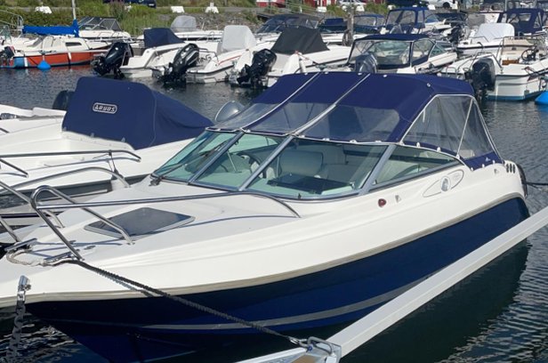 Uttern D55 Exclusive Mercruiser 3.0L - inkl 80-trailer säljes i Arvika ...