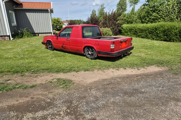 Volvo 945 A-Traktor Kapad säljes i Skövde | B - såld eller borttagen