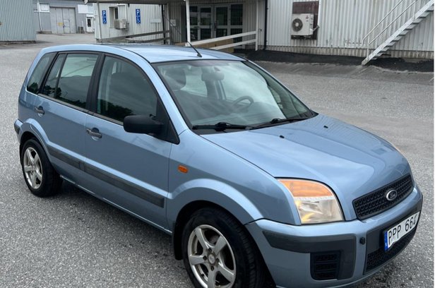Ford Fusion 1.4 Euro Nybesiktigad Kamrem bytt säljes i Upplands-Bro ...
