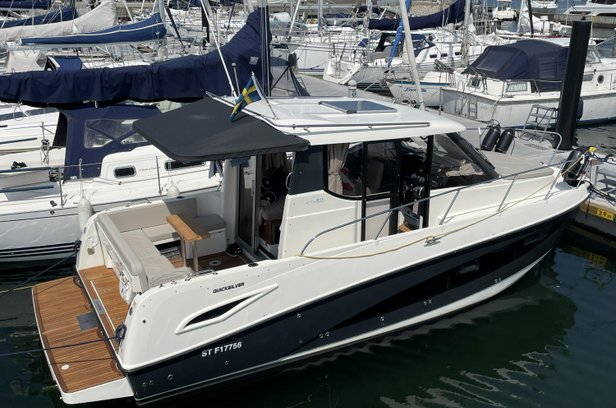 Quicksilver 855 Active/(Uttern C87) 2014 mycket utrustning. säljes i ...