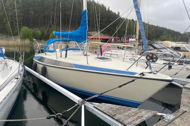 Maxi 95 med ny motor VP D1-30 2015 säljes i Haninge | Blocket