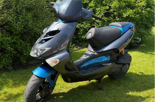 Aprillia SR50 replica Di-Tech 2002 Klass 2 sä - såld eller borttagen