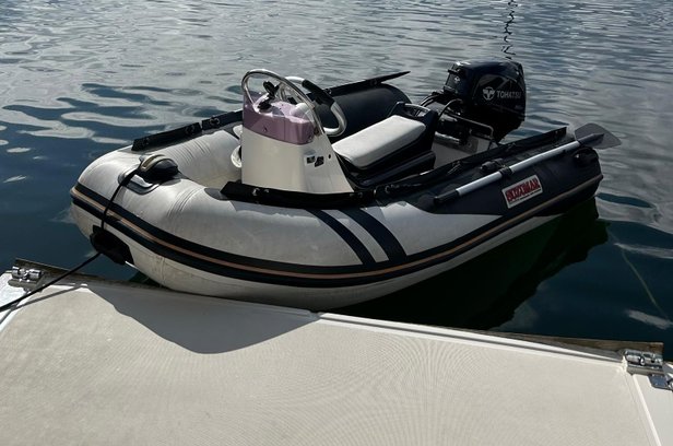 Fin jolle Suzumar 270 med Tohatsu fyrtakts mo - såld eller borttagen