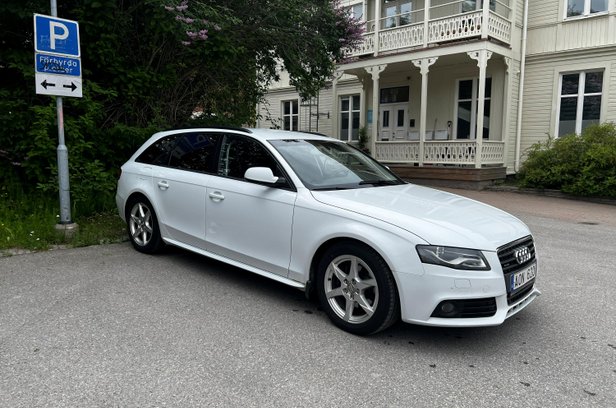 Audi A4 Avant 2.0 TDI DPF quattro Euro 5 säljes i Luleå | Blocket