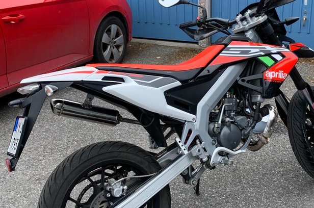 Crossmoped Apirila 2018 säljes i Stockholms stad | Blocket