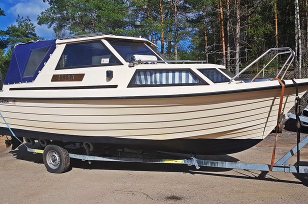 Uttern 6300 / Mercury FourStroke 115 hk / TK-trailer säljes i Österåker ...