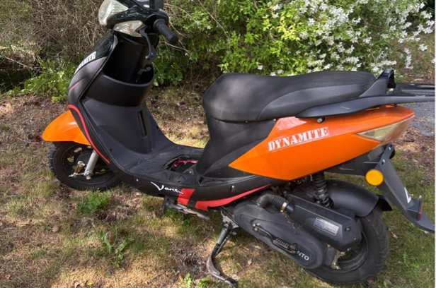 Klass 2 moped Vento Dynamite säljes i Haninge | Blocket