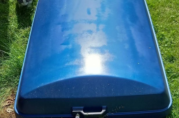 Bred & Låg Takbox säljes i Kungsbacka | Blocket