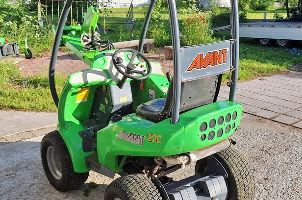 Avant 220 minihjullastare säljes i Kalix | Blocket