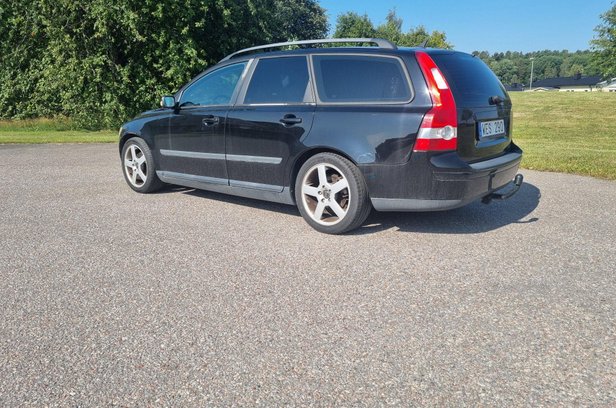 Volvo V50 auto dragkrok säljes i Håbo | Blocket