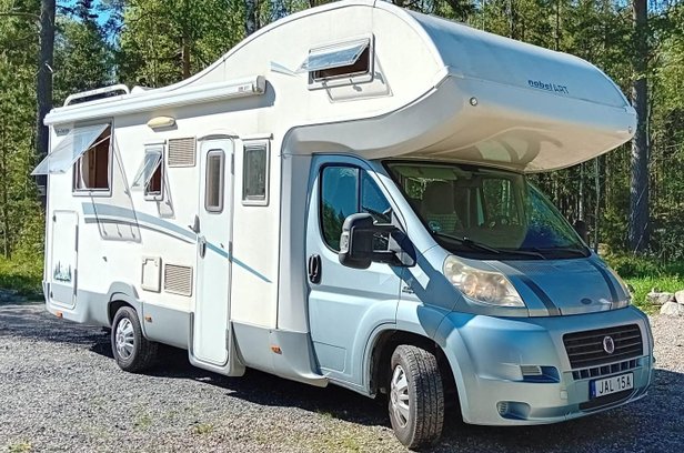 Säljes, vacker stor husbil säljes i Nora | Bl - såld eller borttagen