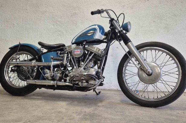 Klassisk Panhead Bobber. säljes i Eskilstuna - såld eller borttagen