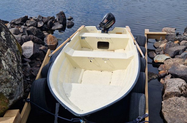 Crescent 425, 25hk fyrtakt säljes i Filipstad - såld eller borttagen