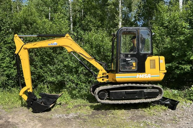 4,5 ton Hanix H45 minigrävare säljes i Kristi - såld eller borttagen