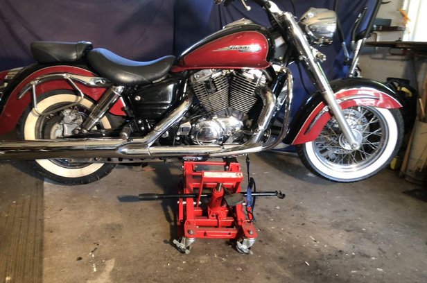 Motorcykel Honda Vt 1100 C3 säljes i Flen | B - såld eller borttagen