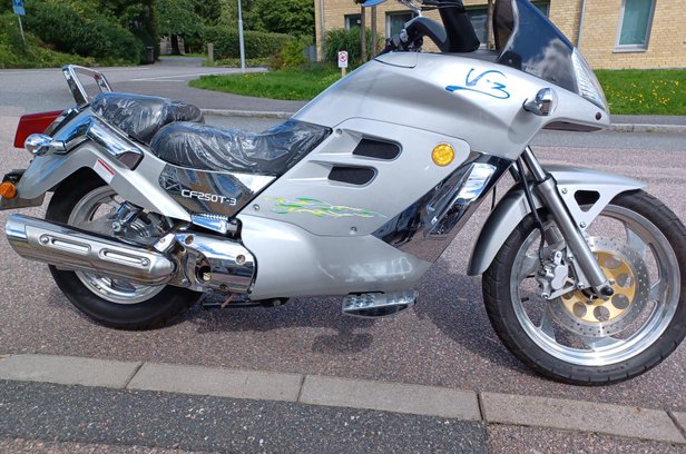 CF moto V3 250 cc . säljes i Lerum | Blocke - såld eller borttagen