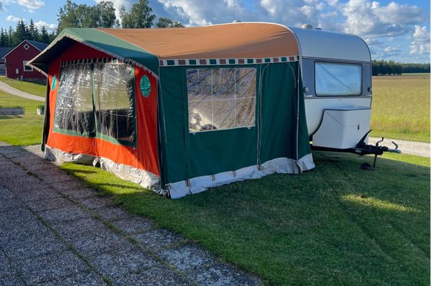 Mycket fin adria 450 säljes i Vänersborg | Bl - såld eller borttagen