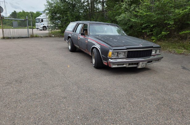 Chevrolet Caprice HGW säljes i Härryda | Blocket